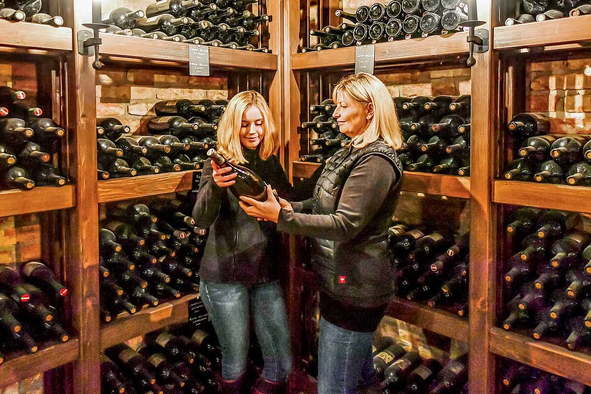 Wein - Zwei Schwestern in Straß im Straßertale | gewinn.com