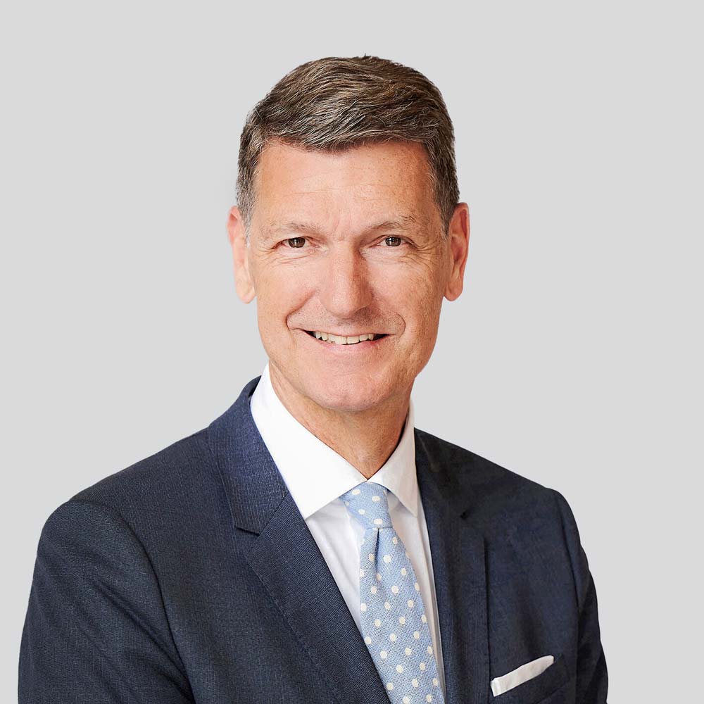 Corum Österreich - Ex-Franklin Templeton-Chef Martin Linsbichler ist ...